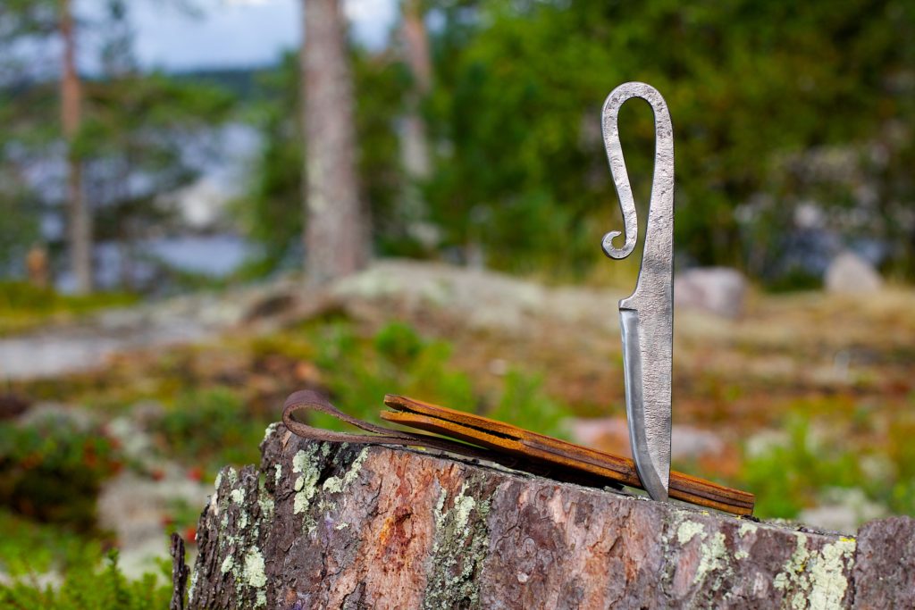 Hand forged medieval Scandinavian knife | Flint and Steel